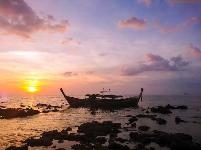 Satun Pakbara SpeedBoat Club Service now provides you with Speed Boat ...